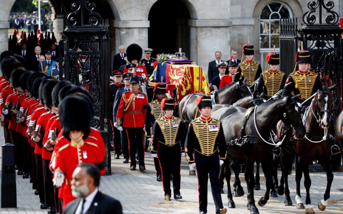 ΤΟ ΣΗΜΑΔΙ… ΝΕΑ ΕΚΠΟΜΠΗ ΠΡΟΣΒΑΣΙΜΗ ΣΕ ΟΛΟΥΣ ΠΡΕΜΙΕΡΑ ΣΗΜΕΡΑ 23.15 ...