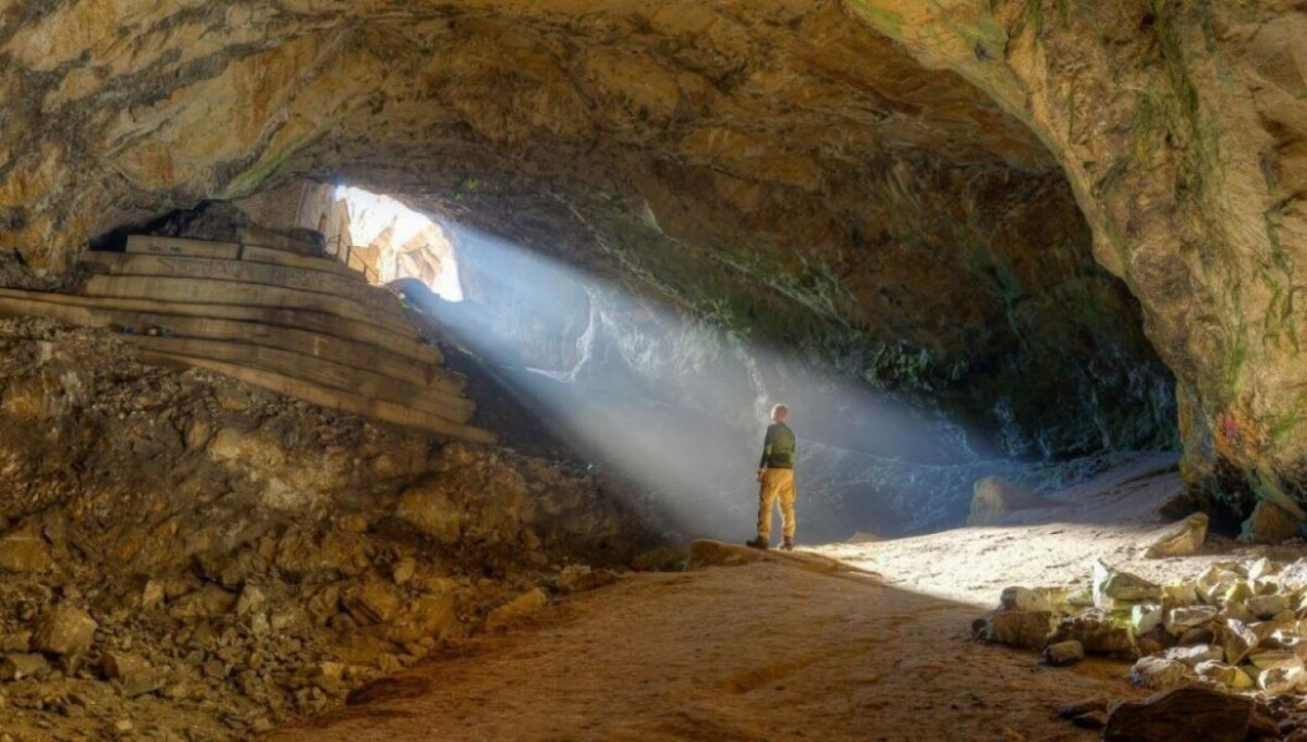ΠΕΡΙΕΡΓΕΣ ΣΥΝΔΕΣΕΙΣ ΝΕΑ ΕΚΠΟΜΠΗ ΠΡΟΣΒΑΣΙΜΗ ΣΕ ΟΛΟΥΣ ΠΡΕΜΙΕΡΑ ΣΗΜΕΡΑ 23. ...